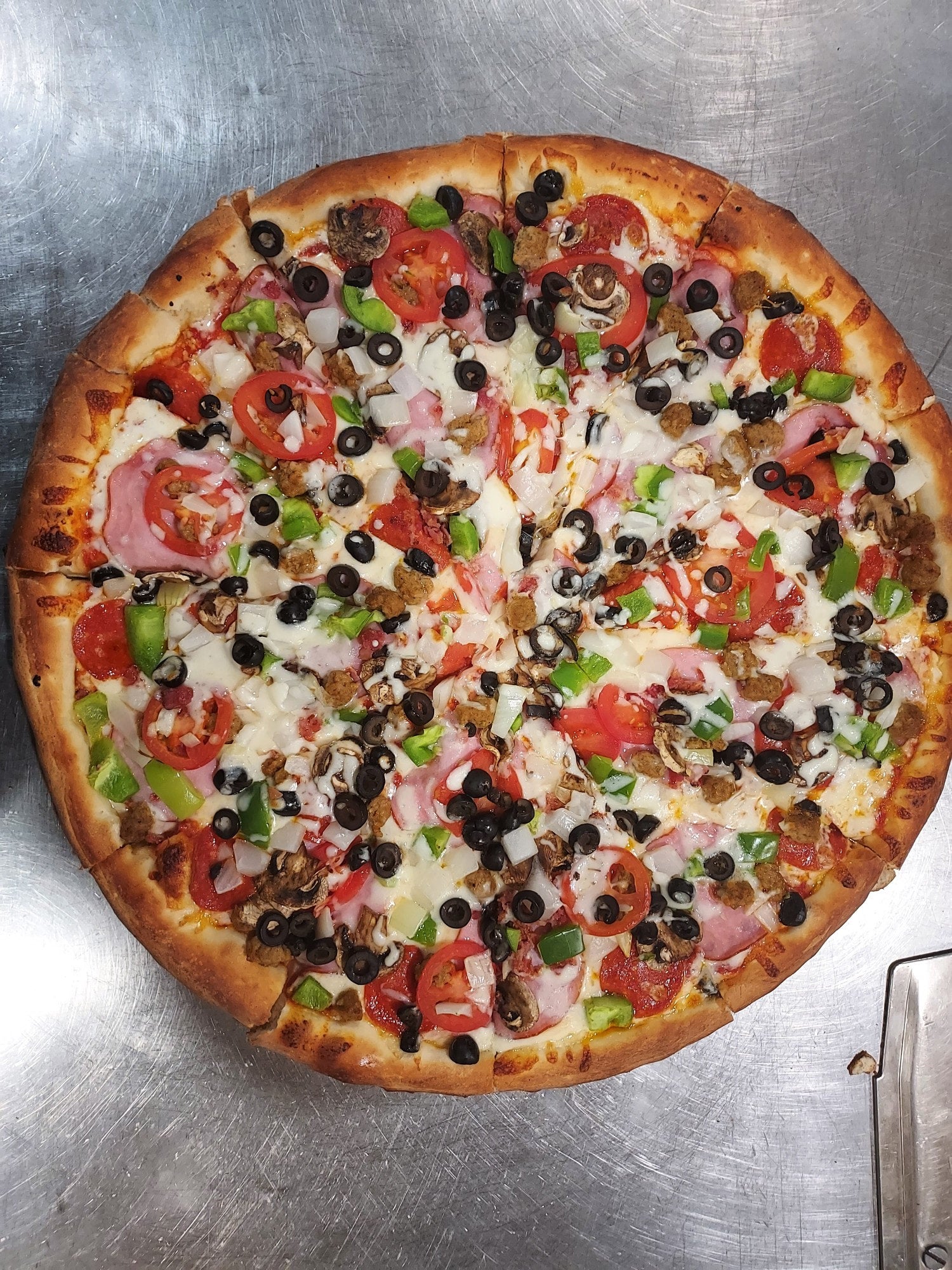 12” Beacon Supreme | Beacon Pizza & Tap House